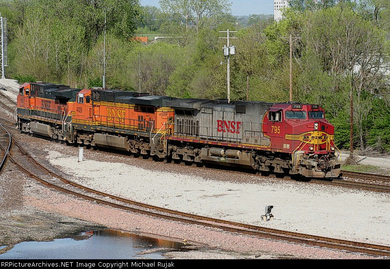 BNSF 795